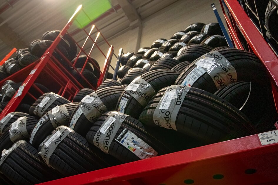 Grupa OPONEO.PL: wzrost sprzedaży opon mimo spadków na rynku i wyższe przychody o 31 proc w III ...